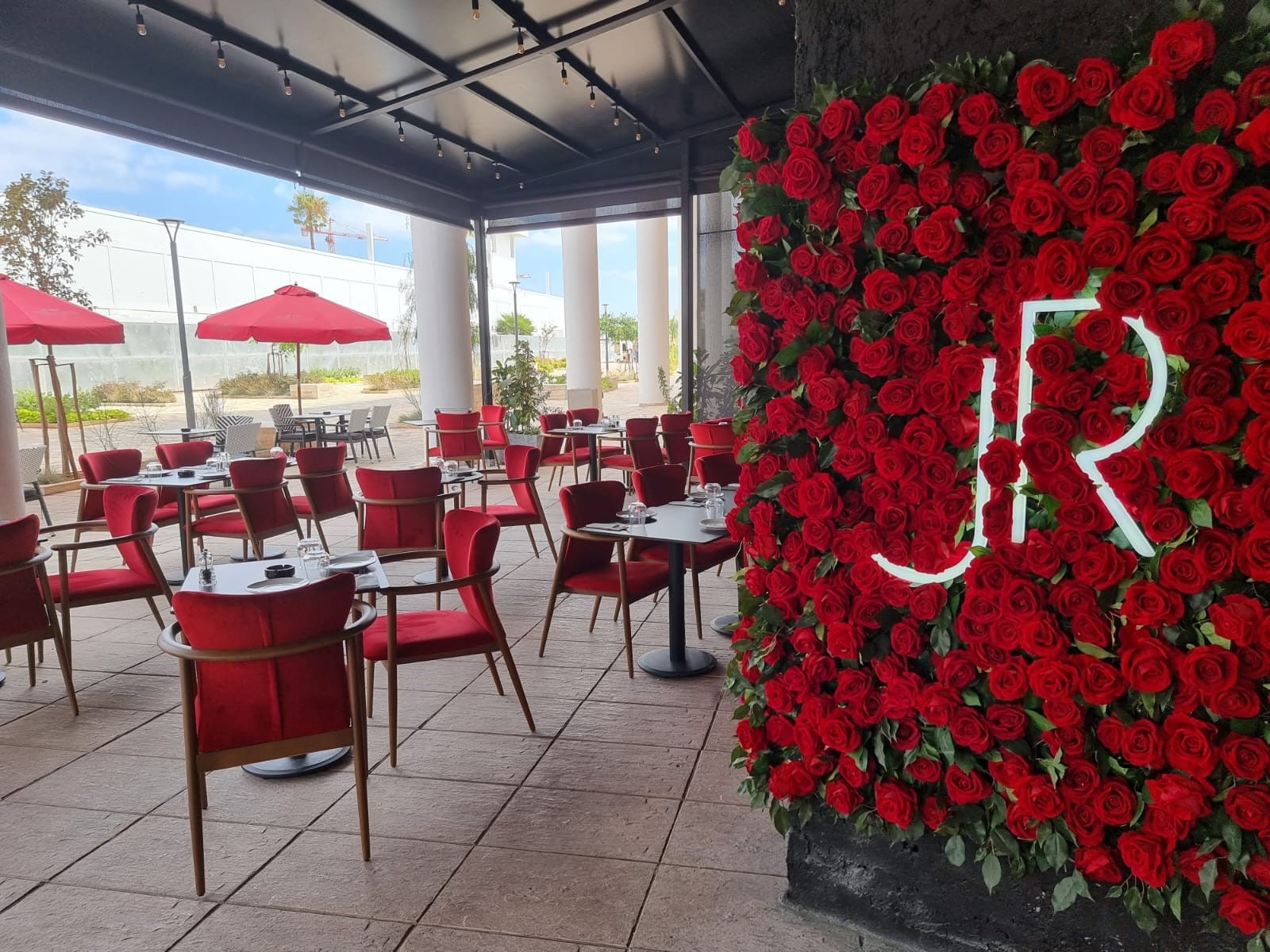 Le Deli Robuchon, Anfa