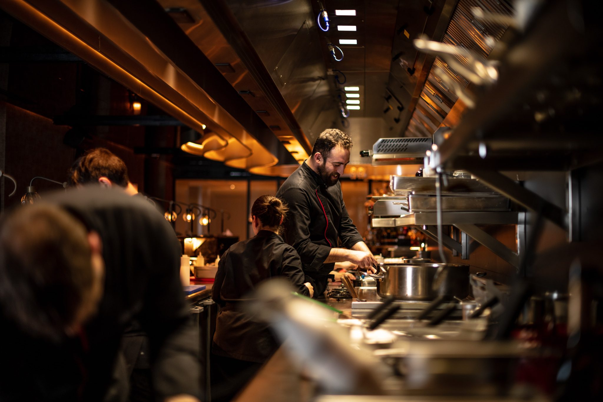 About Us | JR Robuchon